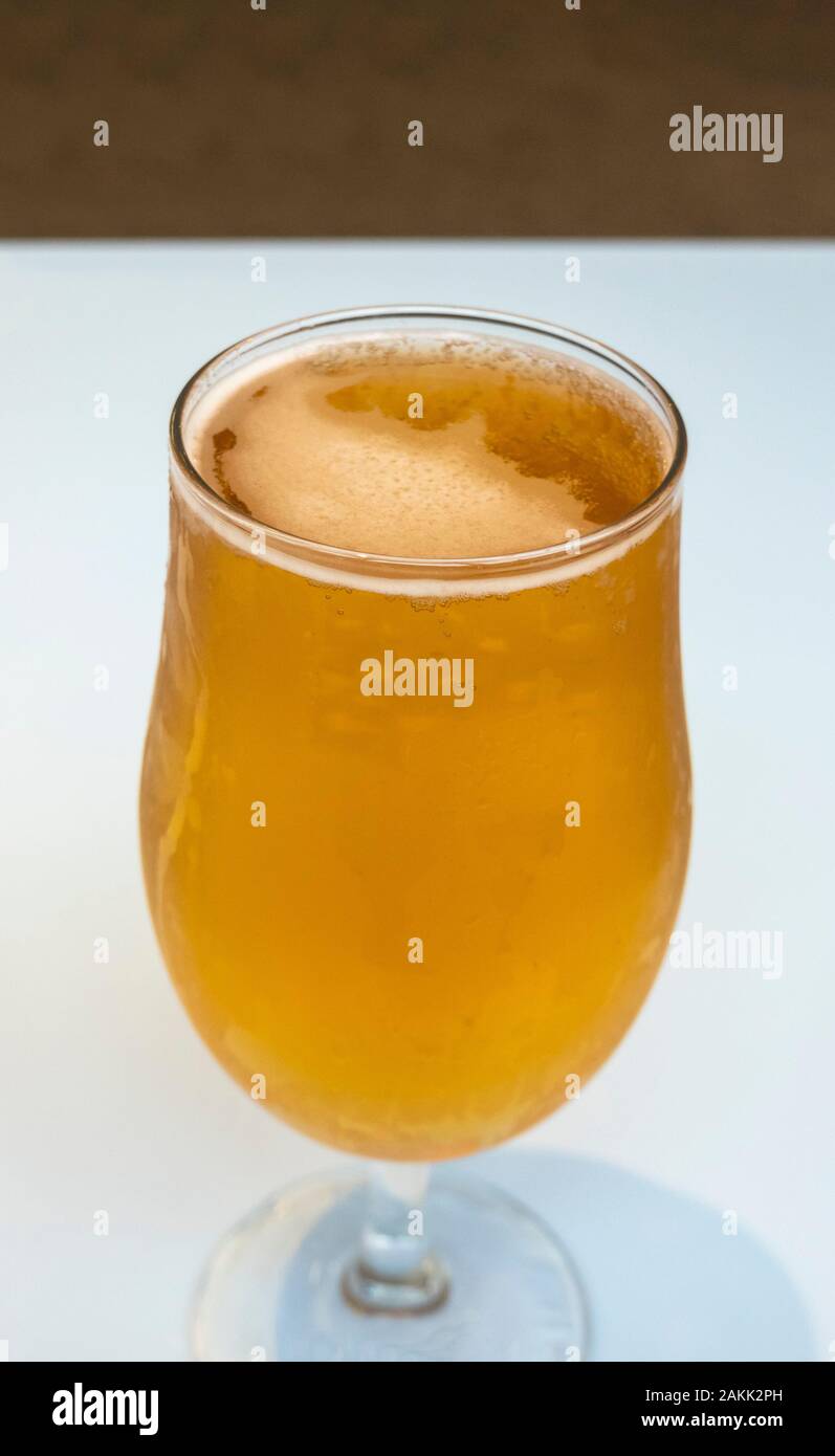 Cold pint of lager hi-res stock photography and images - Alamy