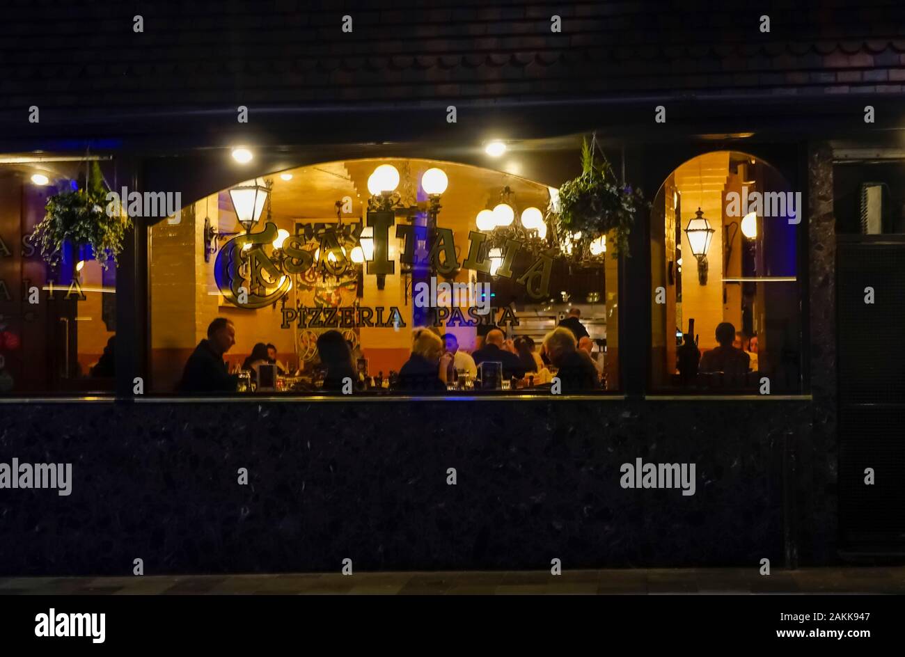 Diners at Casa Italia, a popular Italian restaurant and pizzeria in ...