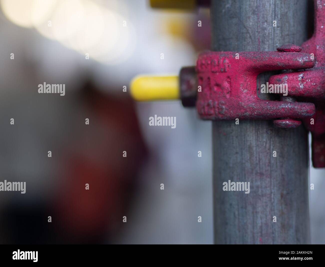 Tube and clamp scaffold hi-res stock photography and images - Alamy