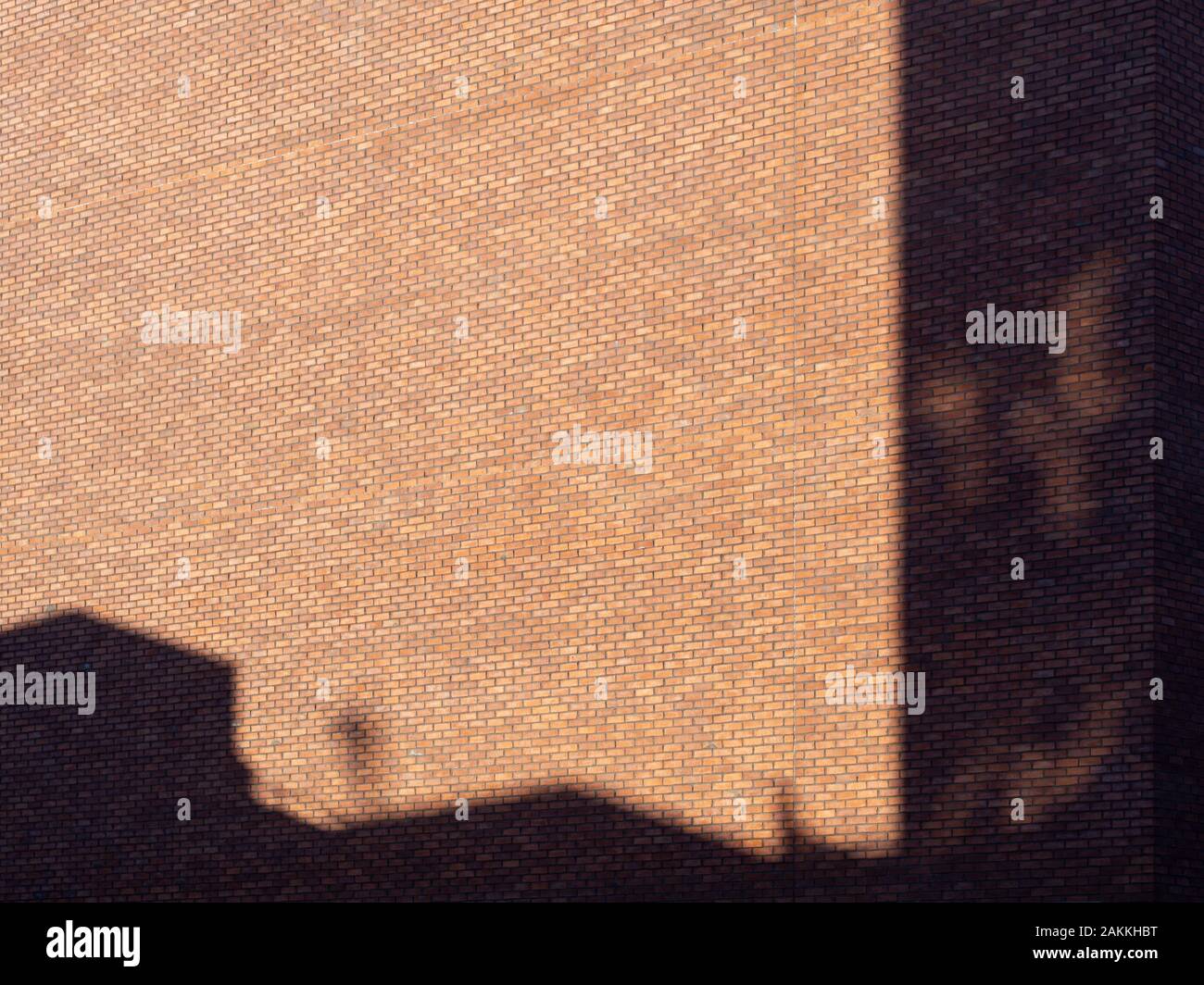 London buildings cast shadow hi-res stock photography and images - Alamy