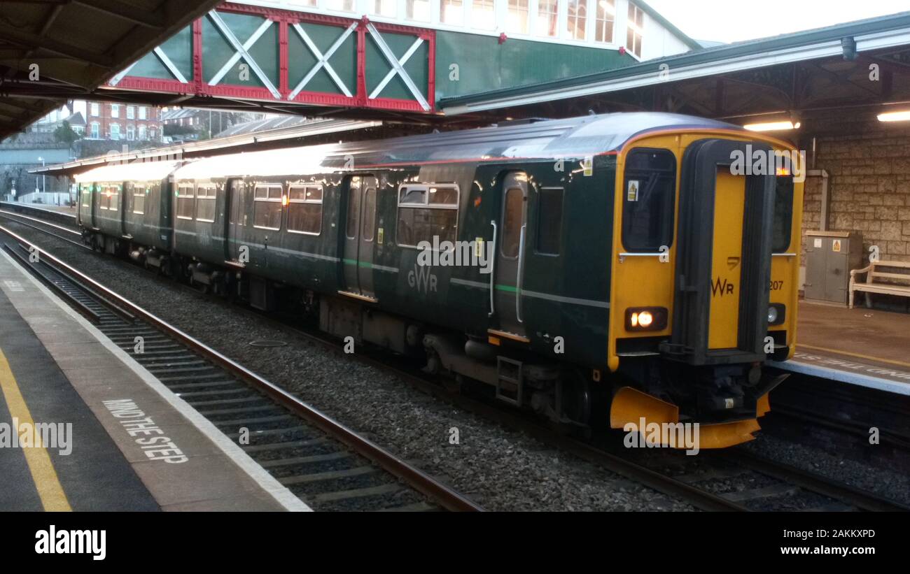 A British Rail Class 150 " Sprinter " operated by First Great Western ...
