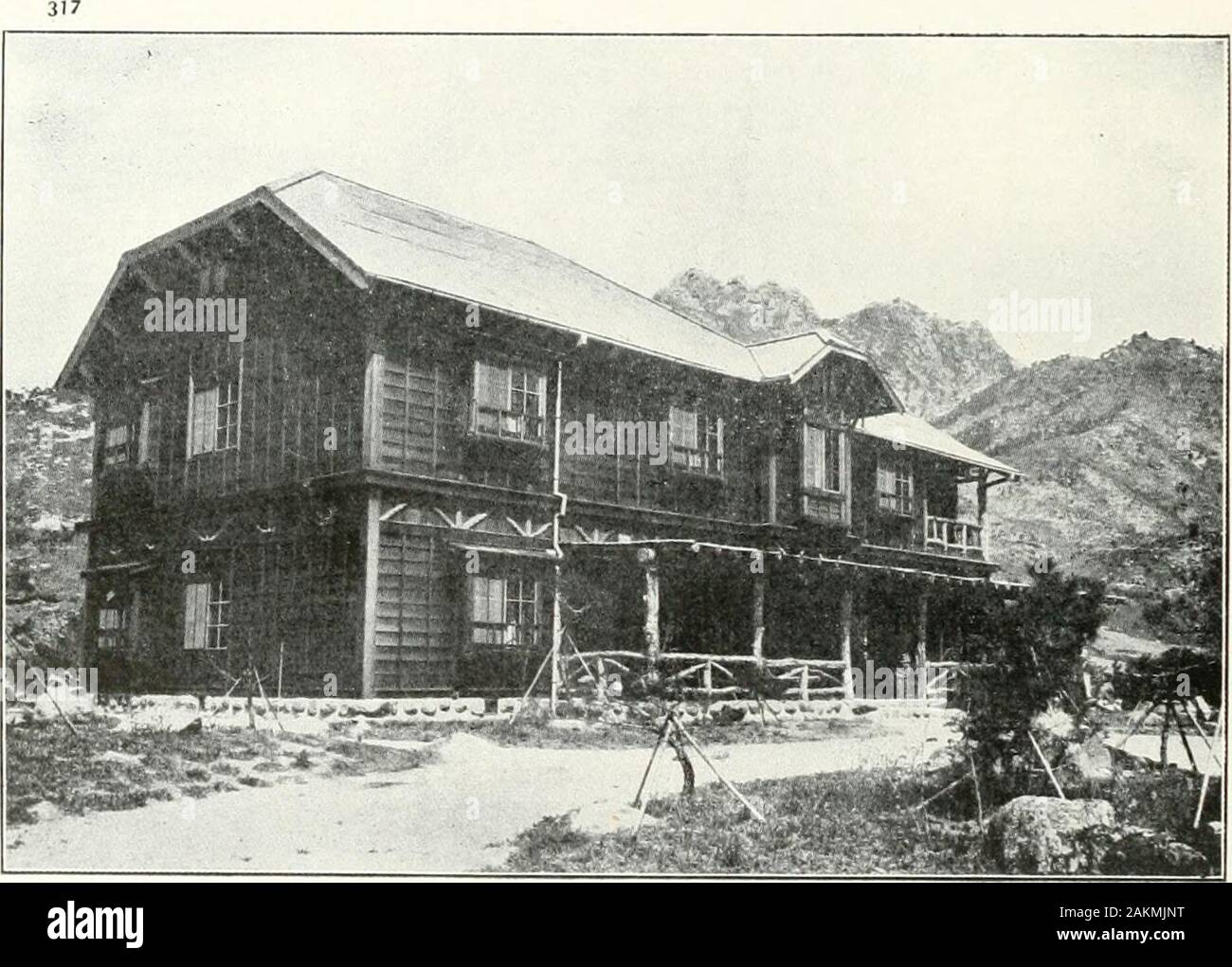 Pictorial Chosen and Manchuria . 317. Kongosan (^HHUj) Hotel. Onjungri ...