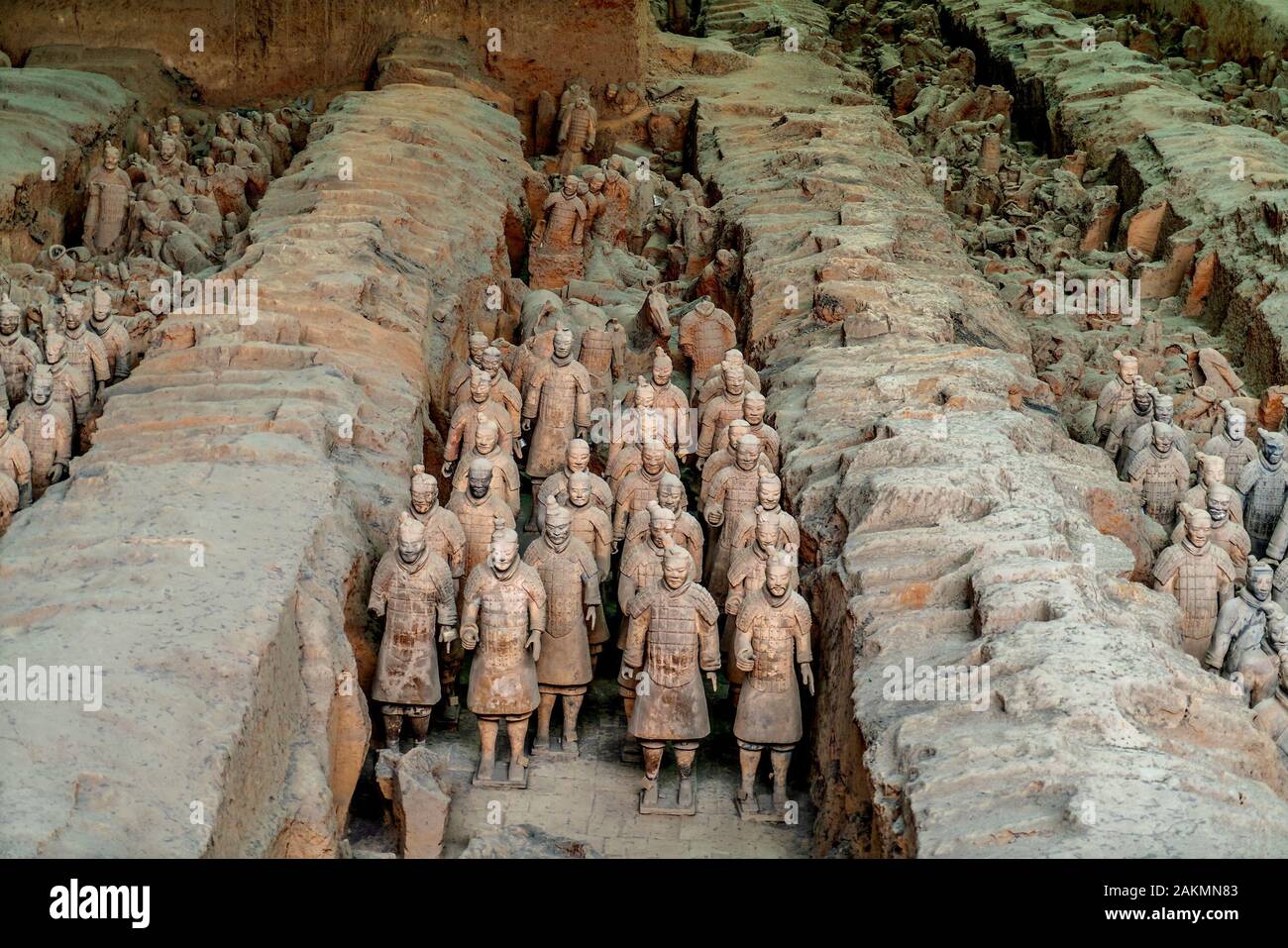 Tomb of ancient Chinese emperors: Terracotta Warriors and Horses. Has ...