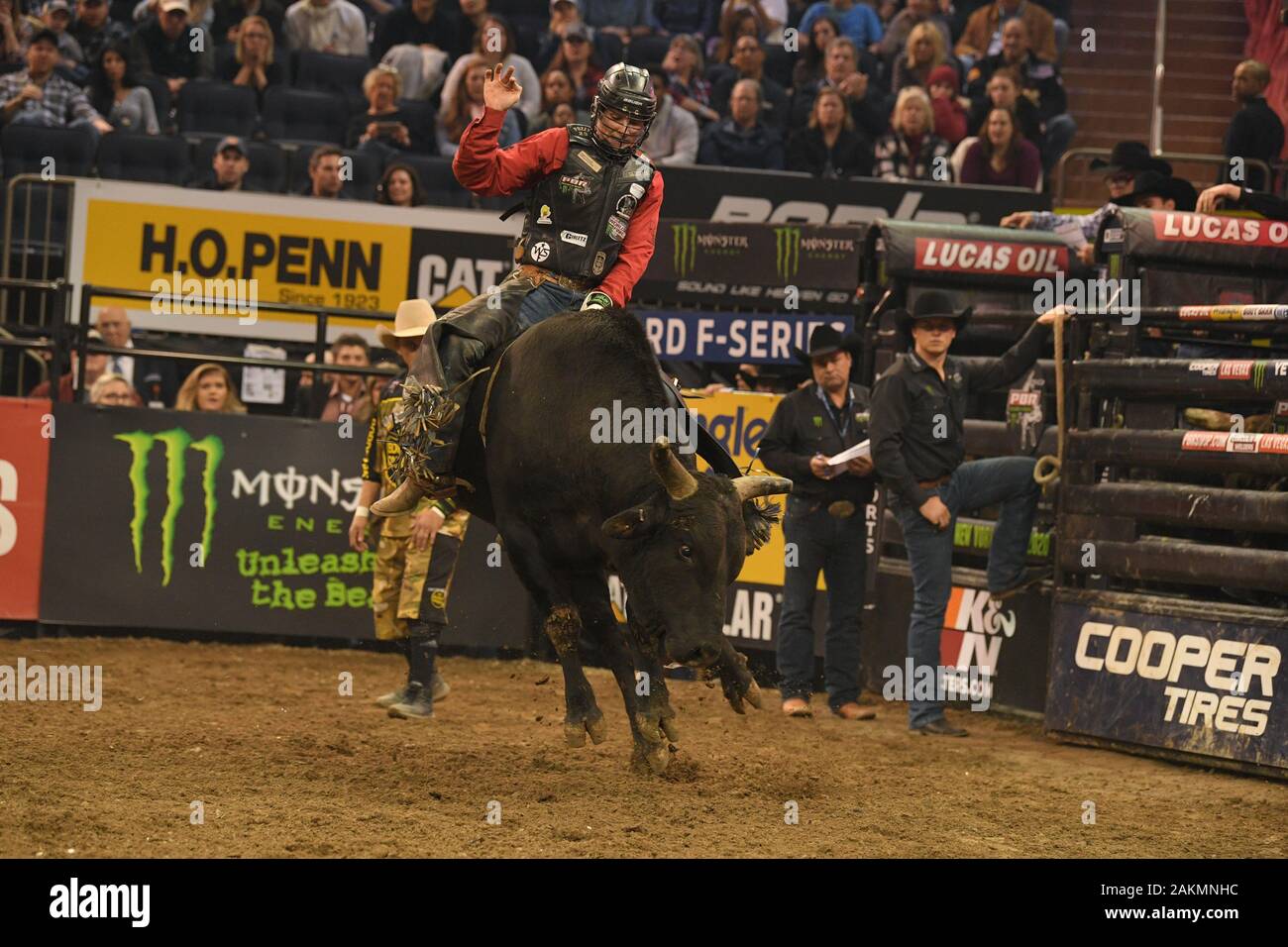 NEW YORK, NY - JANUARY 04: Jared Parsonage rides Crazed Addiction ...