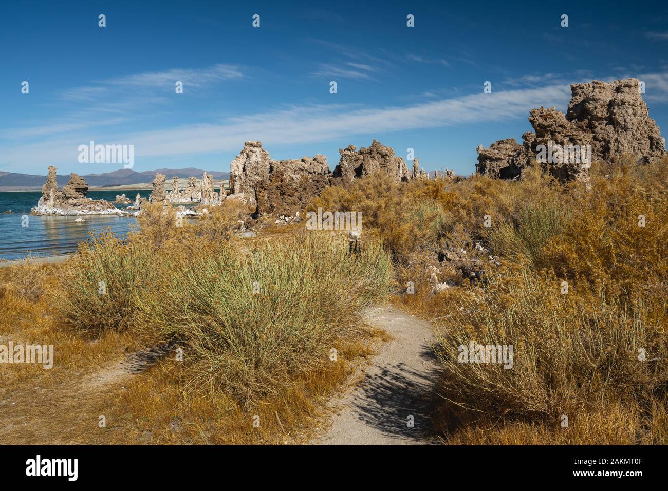 Mono basin hi-res stock photography and images - Alamy