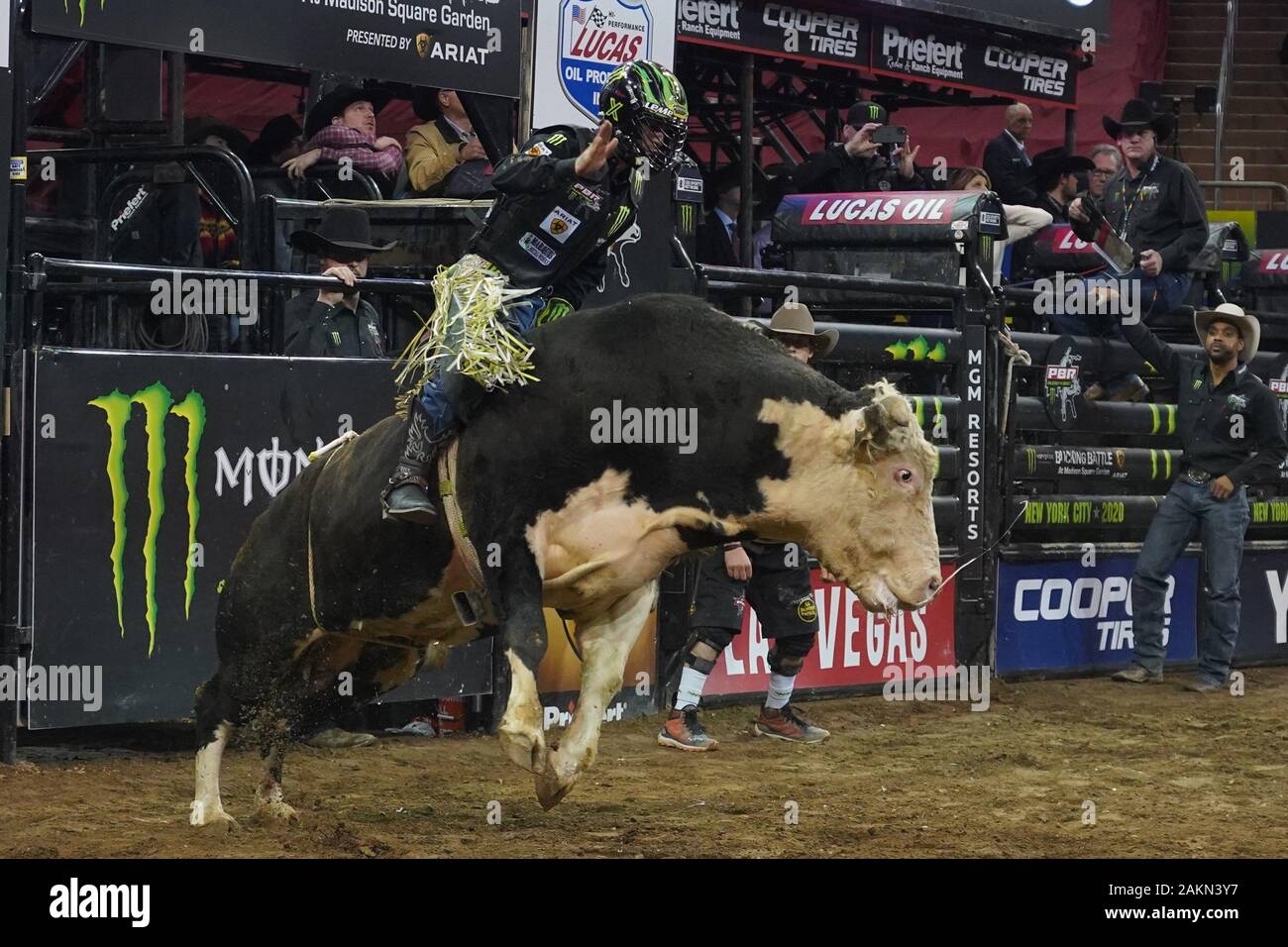 NEW YORK, NY - JANUARY 05: Jose Vitor Leme rides Crazy Doc during the ...