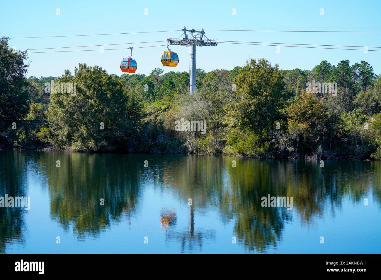 Walt Disney World Skyliner Transportation Gondola lift transports ...