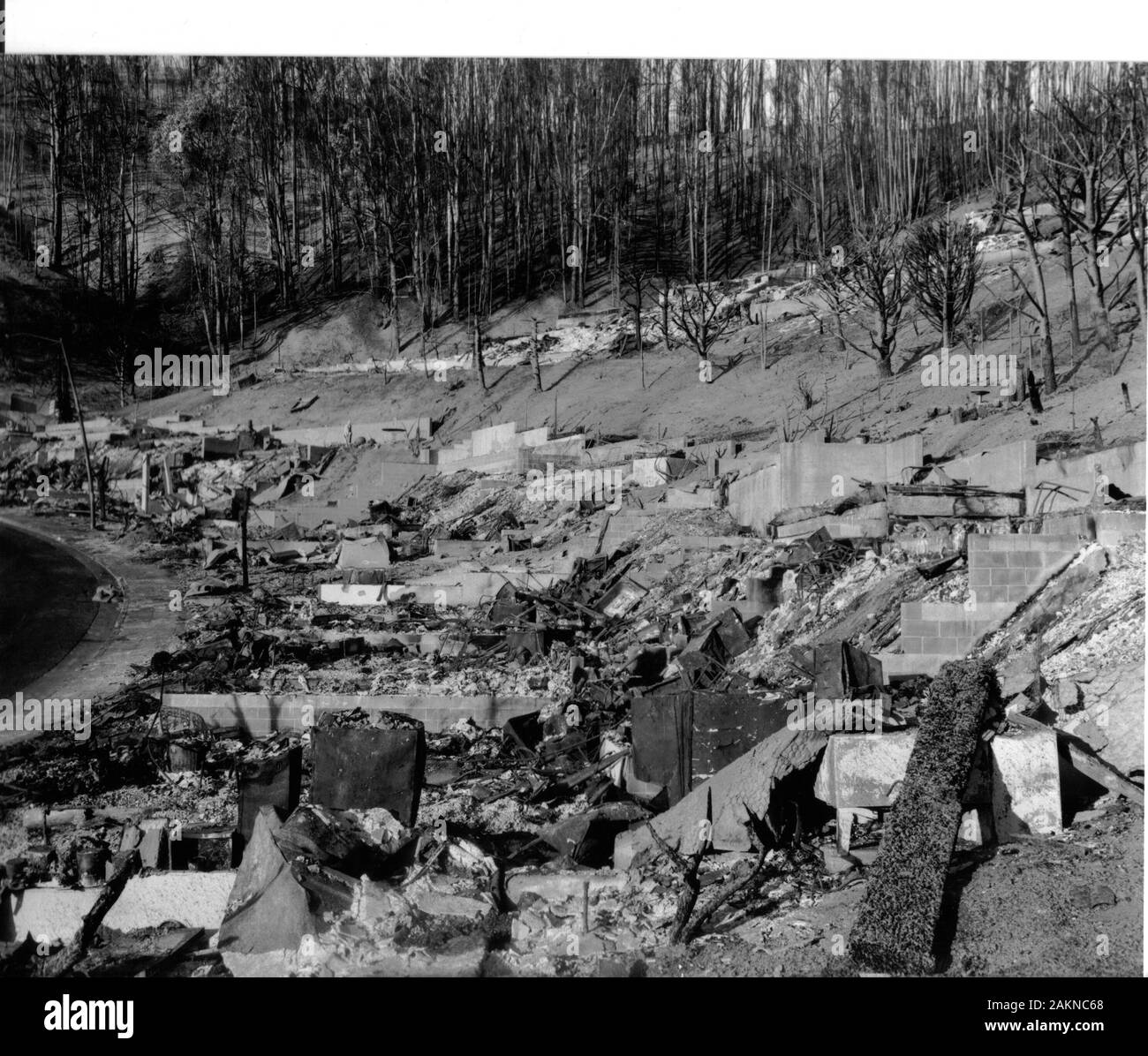 Berkeley protest 1960s hi-res stock photography and images - Alamy