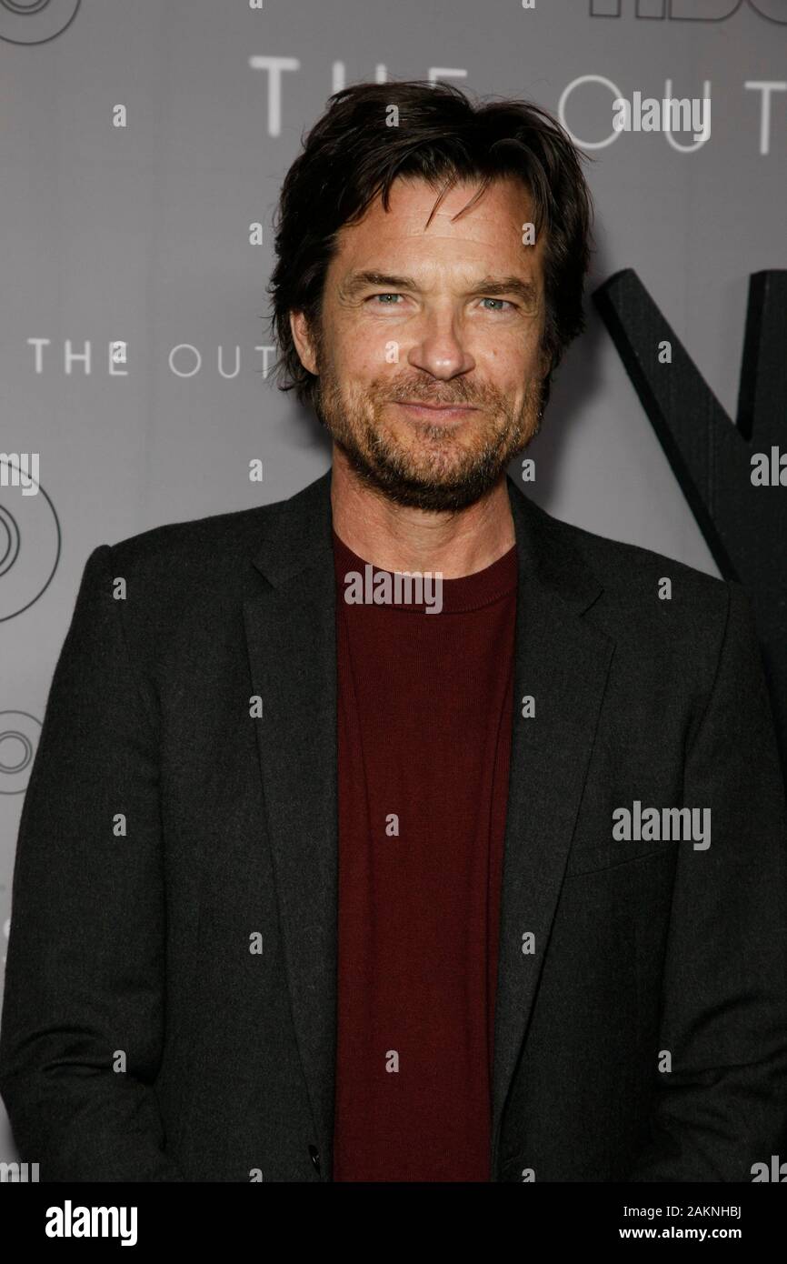 LOS ANGELES, CA - JANUARY 09: Jason Bateman attends HBO's premiere of ...