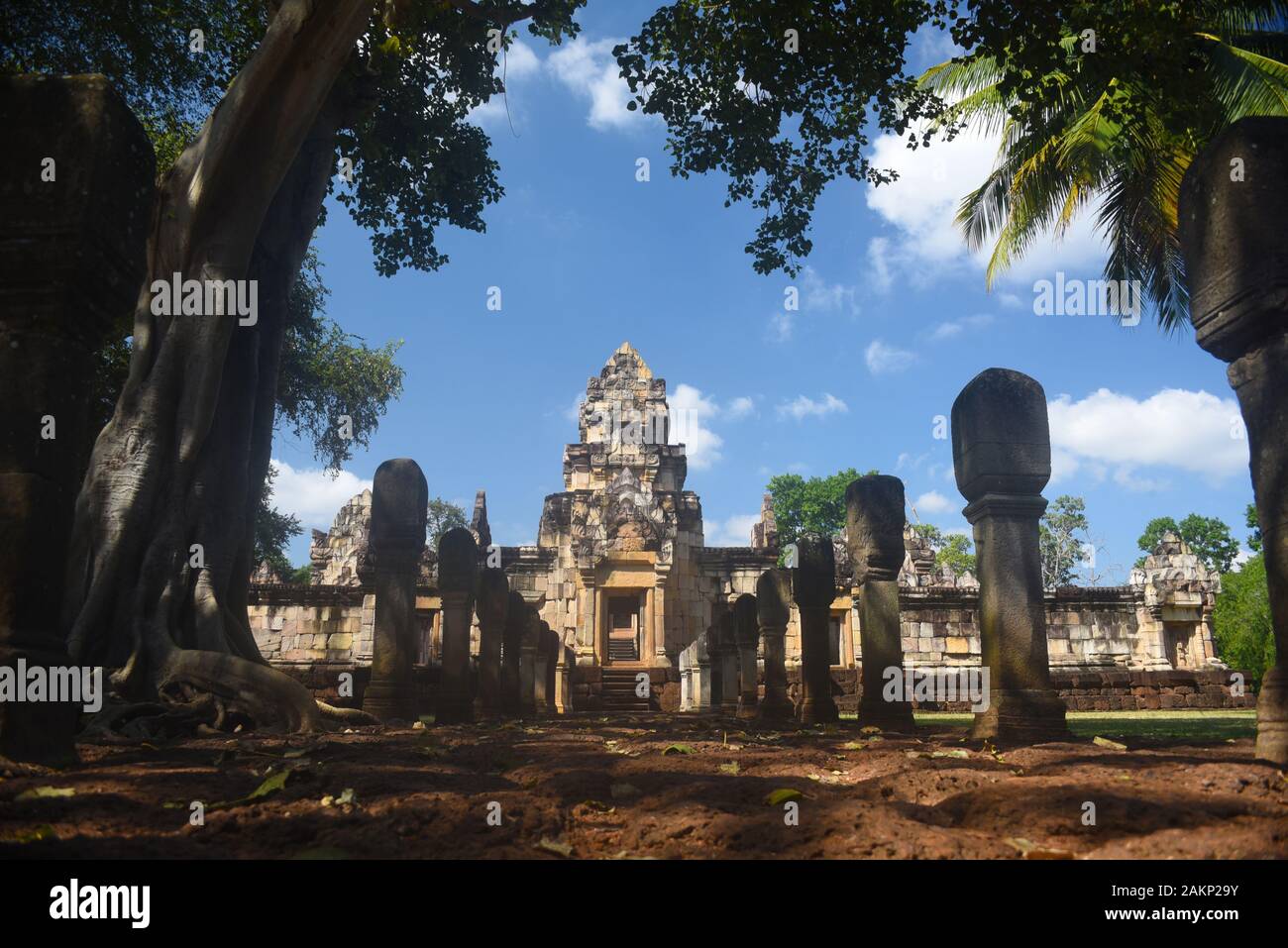 Sdok Kok Thom Khmer temple, Sa Kaeo Province, Thailand Stock Photo - Alamy