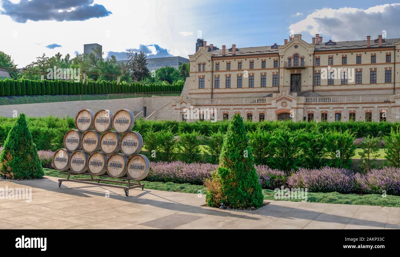 Mimi castle moldova hi-res stock photography and images - Alamy