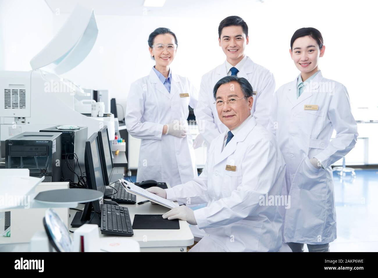 Academic workers hi-res stock photography and images - Alamy