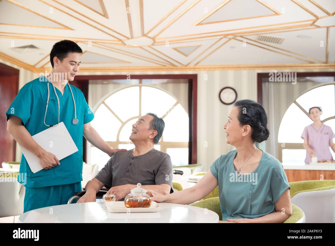 Doctors and patients Stock Photo - Alamy