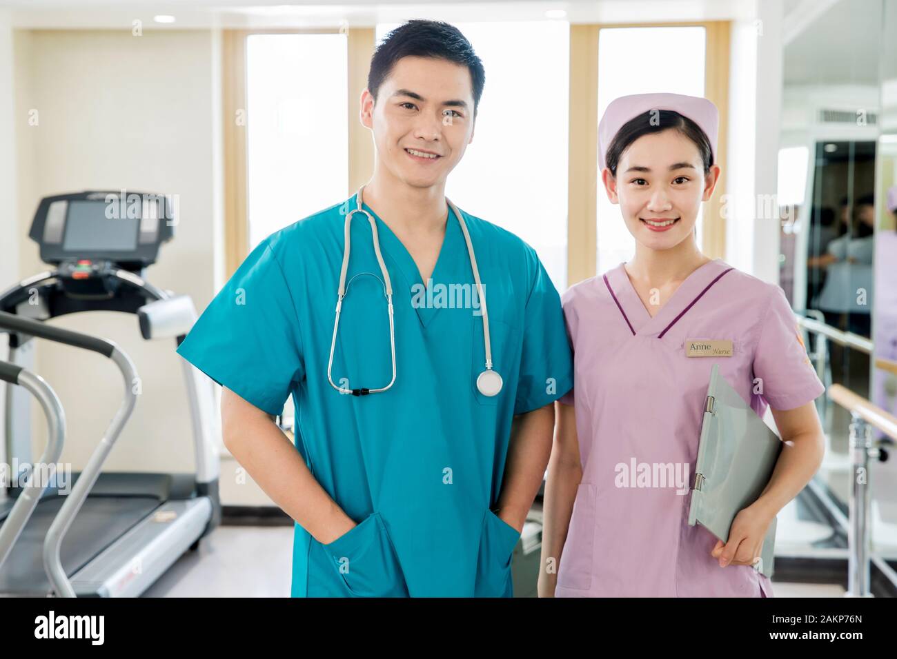 Doctors and nurses Stock Photo - Alamy