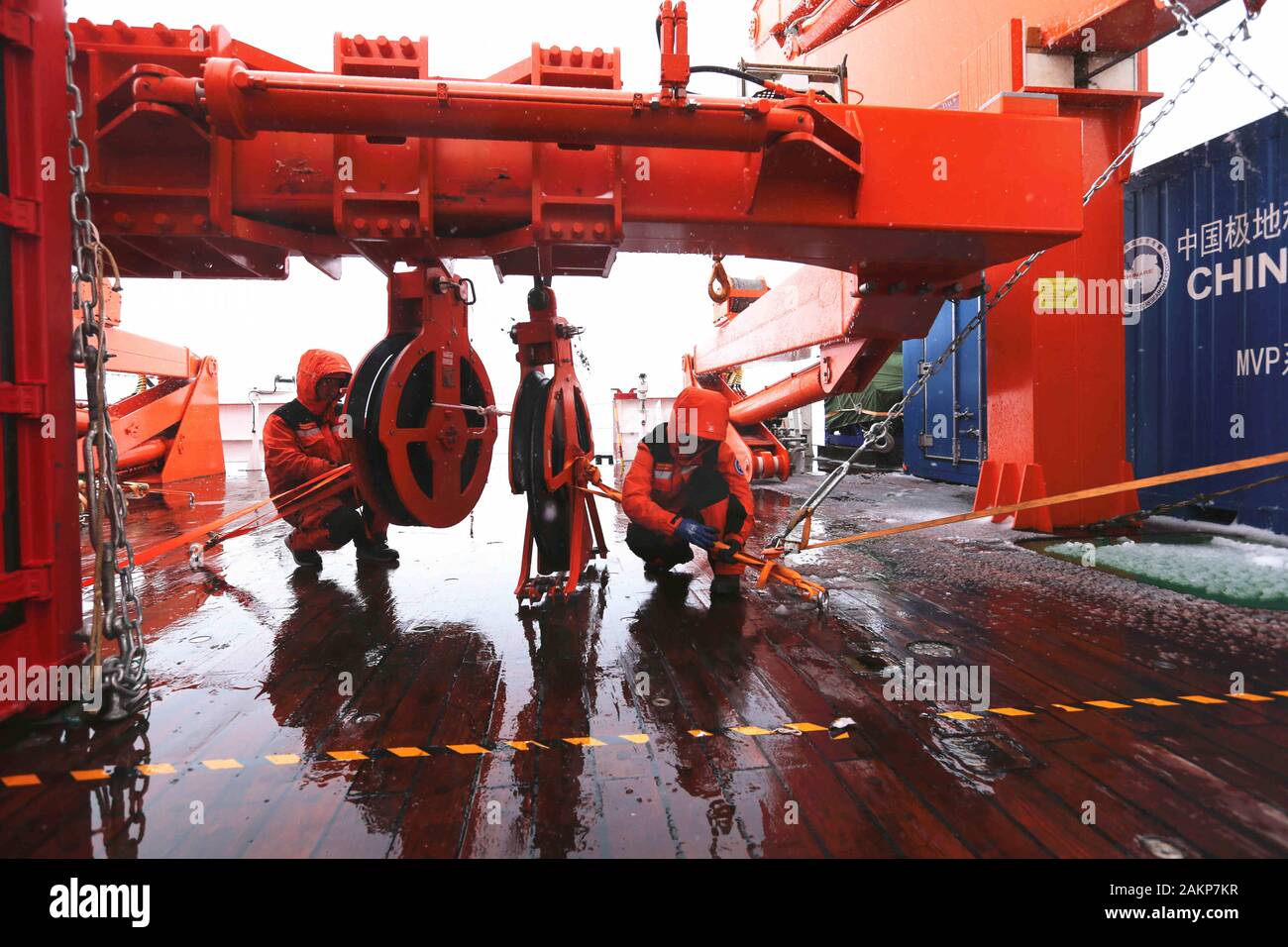 Cosmonauts sea hi-res stock photography and images - Alamy