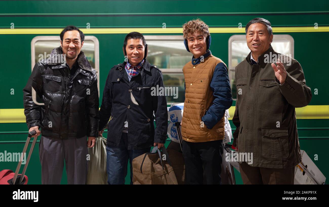 Standing on the platform the train passengers Stock Photo - Alamy