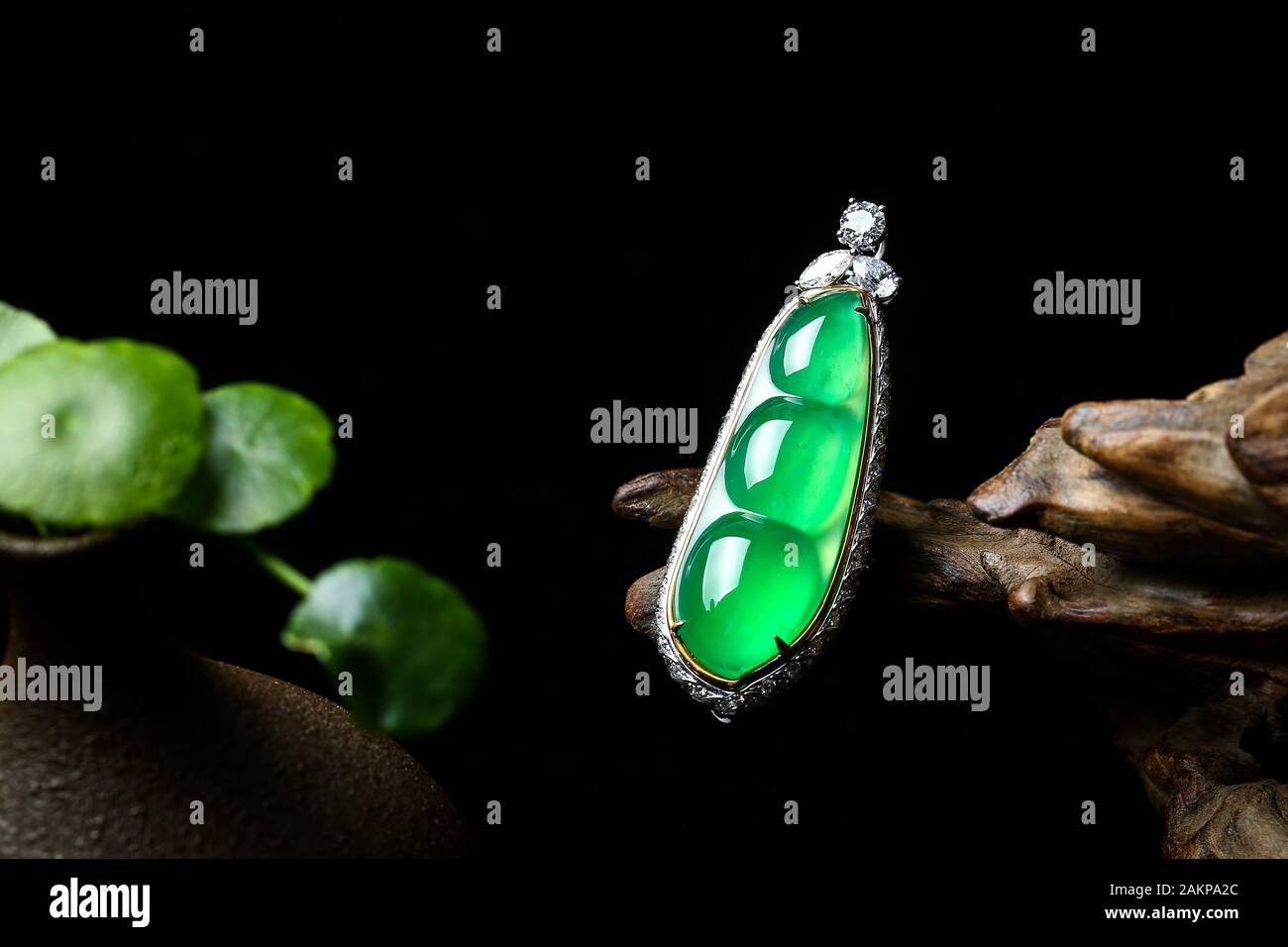 Imperial green jadeite jade pendant Stock Photo - Alamy