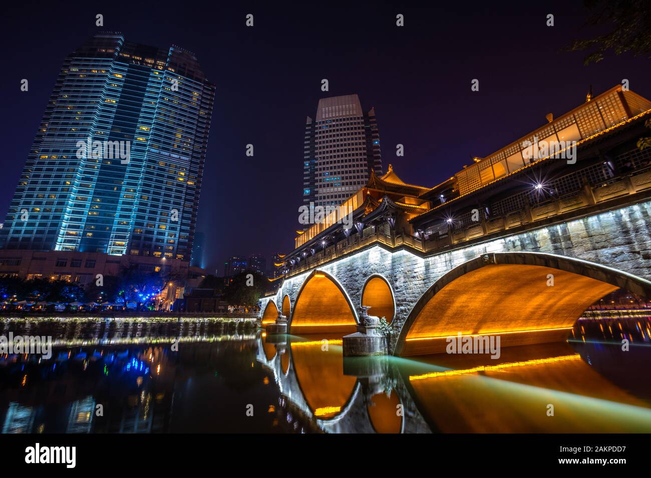 Sichuan chengdu funan river anshun covered Bridges Stock Photo - Alamy