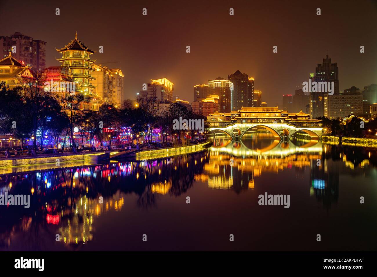 Sichuan chengdu funan river anshun covered Bridges Stock Photo - Alamy