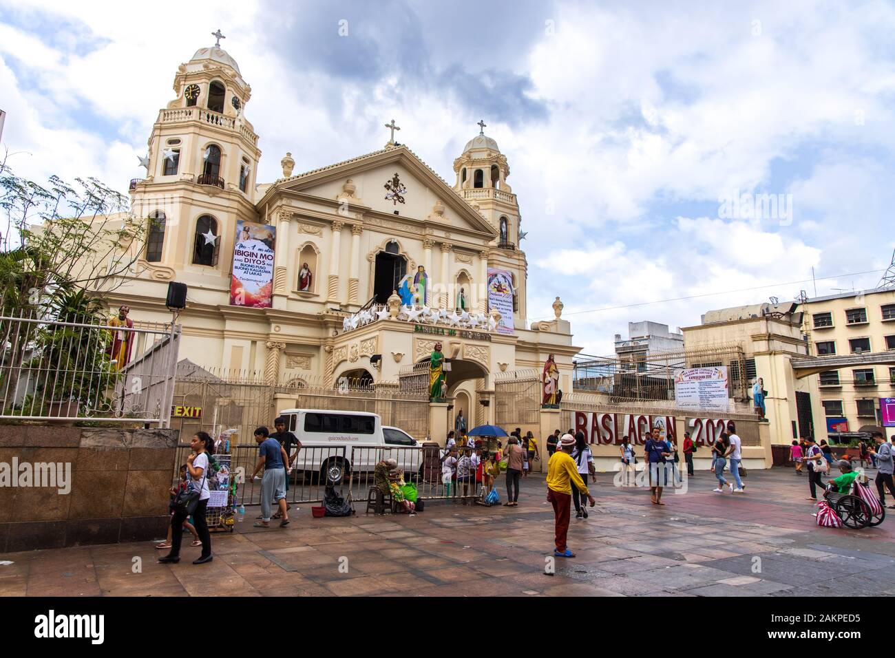 Quiapo church manila hi-res stock photography and images - Alamy