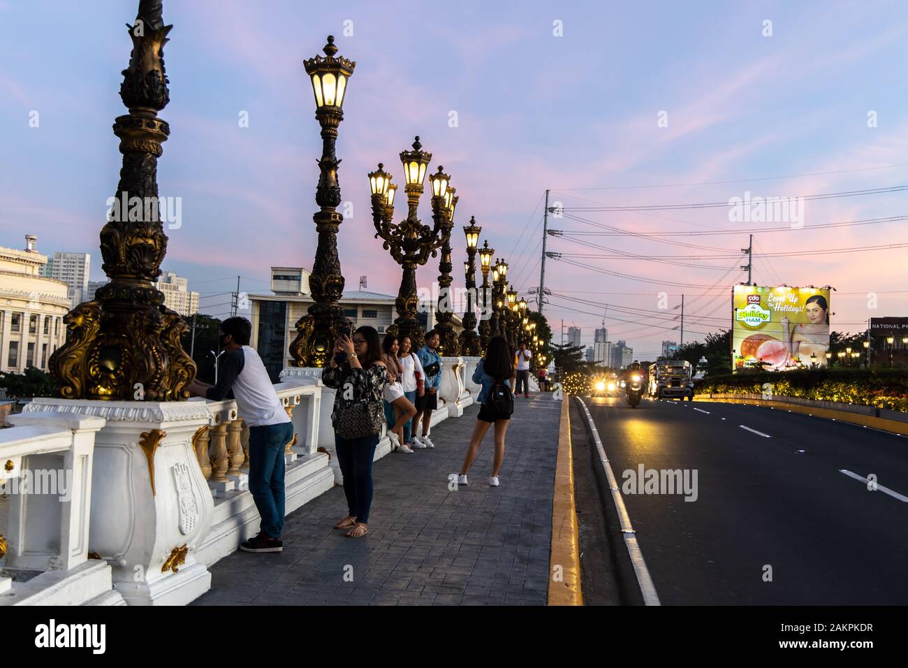Jones memorial bridge hi-res stock photography and images - Alamy
