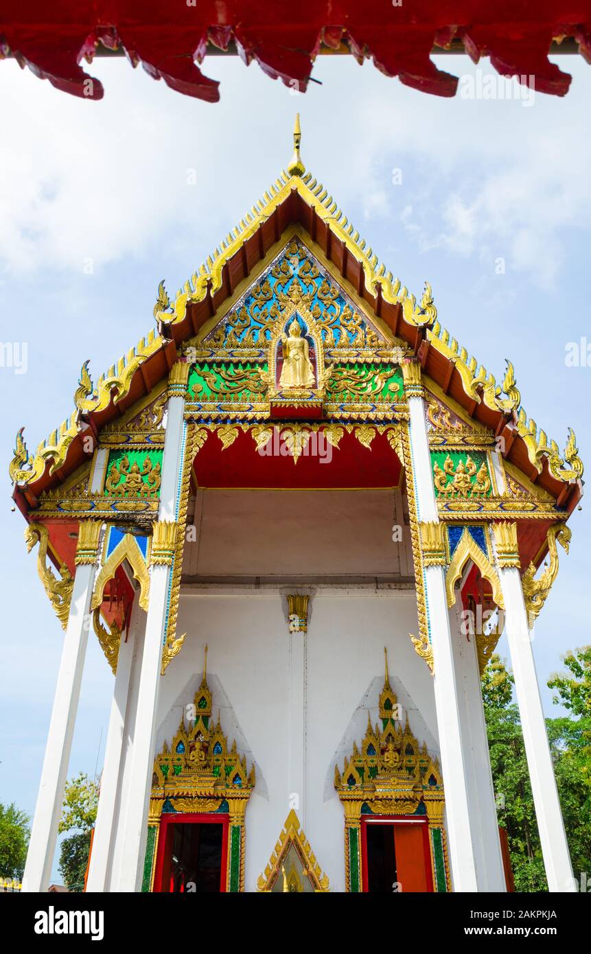buddha chruch in front view with arch foreground Stock Photo - Alamy