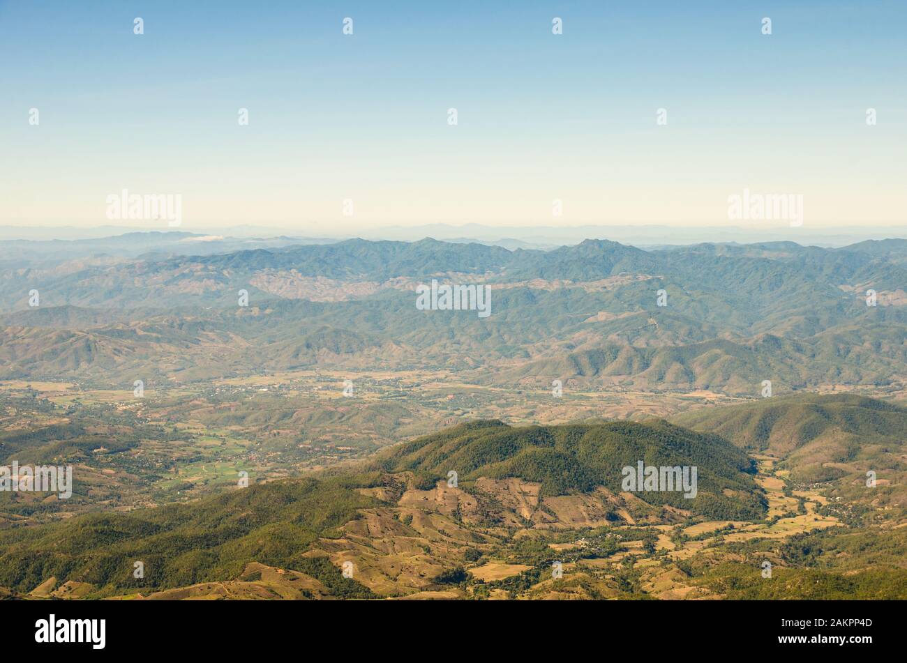 Treeless environment hi-res stock photography and images - Alamy