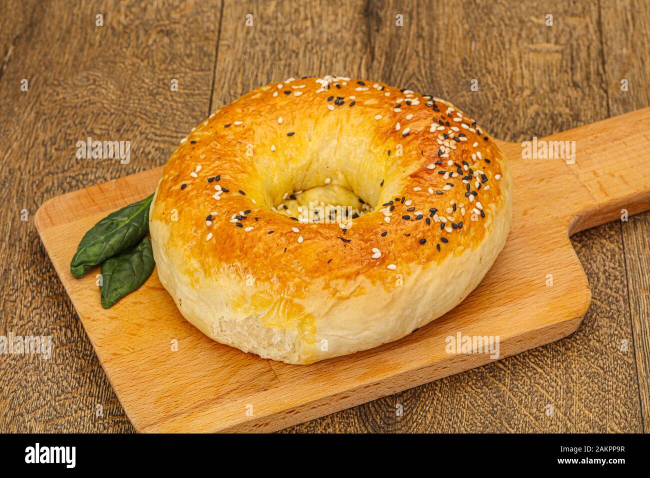 Hot tasty Uzbek flatbread ready for snack Stock Photo - Alamy