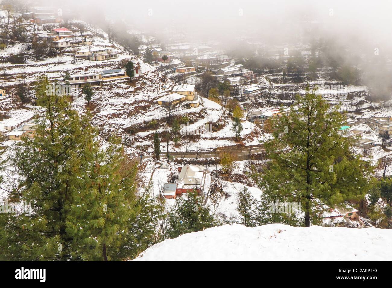 Murree road hi-res stock photography and images - Alamy
