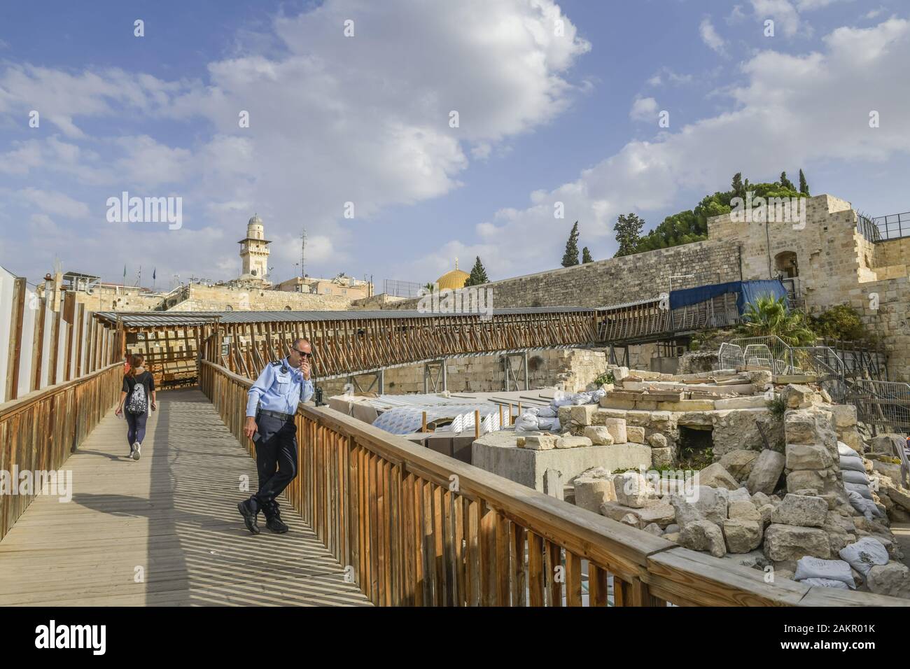 Holzbrücke zum Tempelberg, Jerusalem, Israel Stock Photo - Alamy