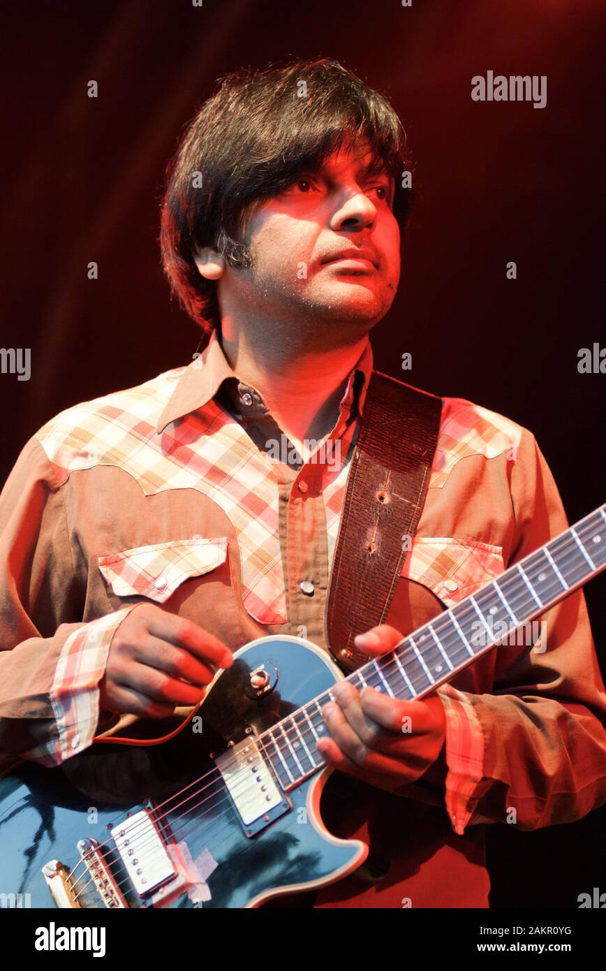 Cornershop hi-res stock photography and images - Alamy