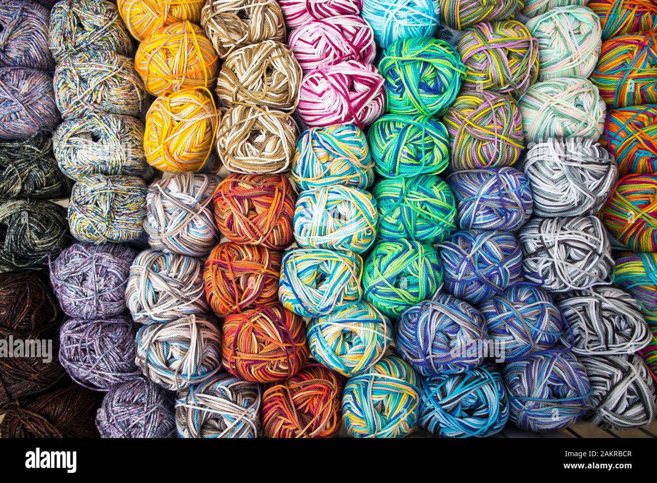 Multi colored yarn knot hi-res stock photography and images - Alamy