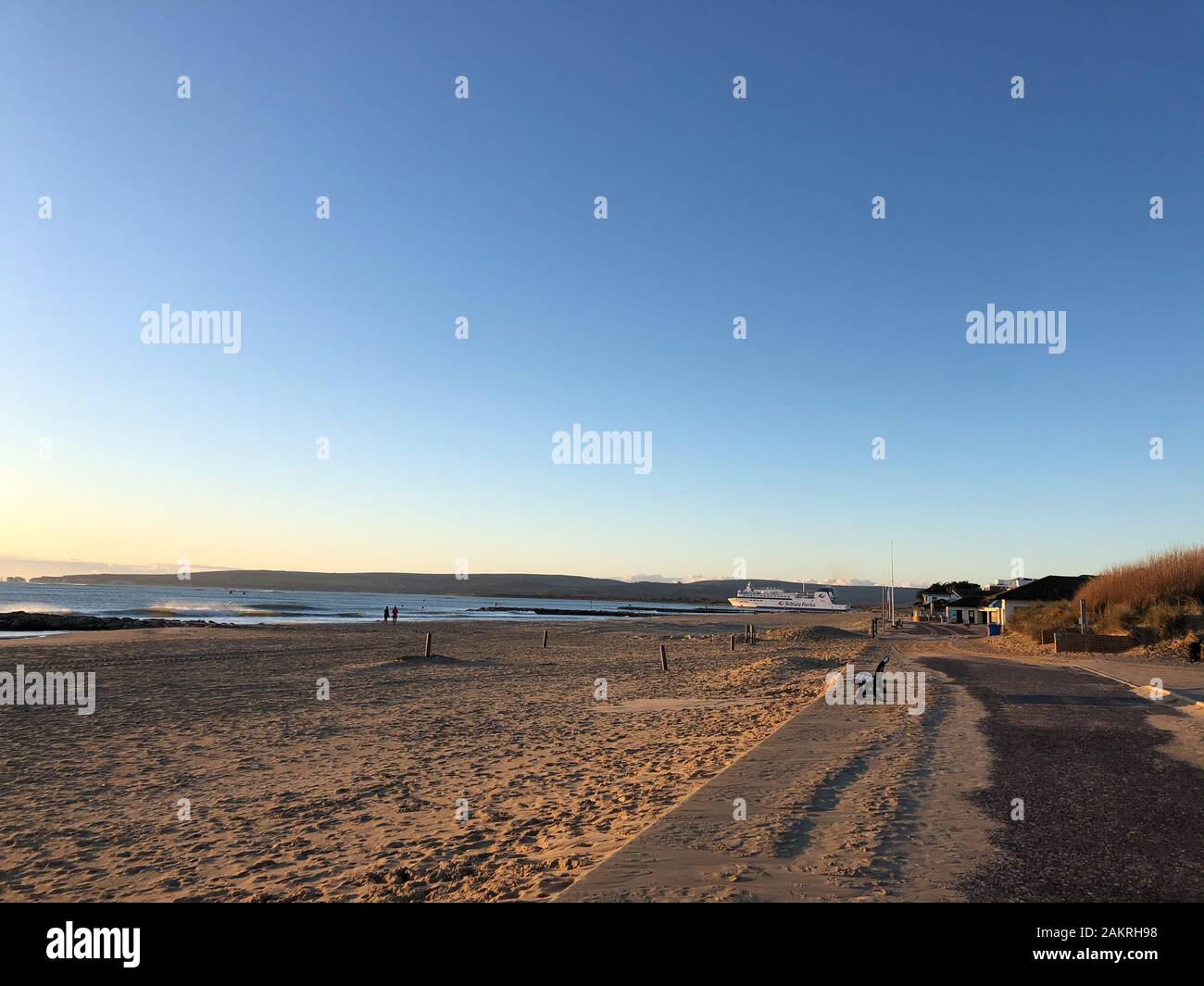 A beautiful chilly day on Sandbanks Beach Stock Photo - Alamy