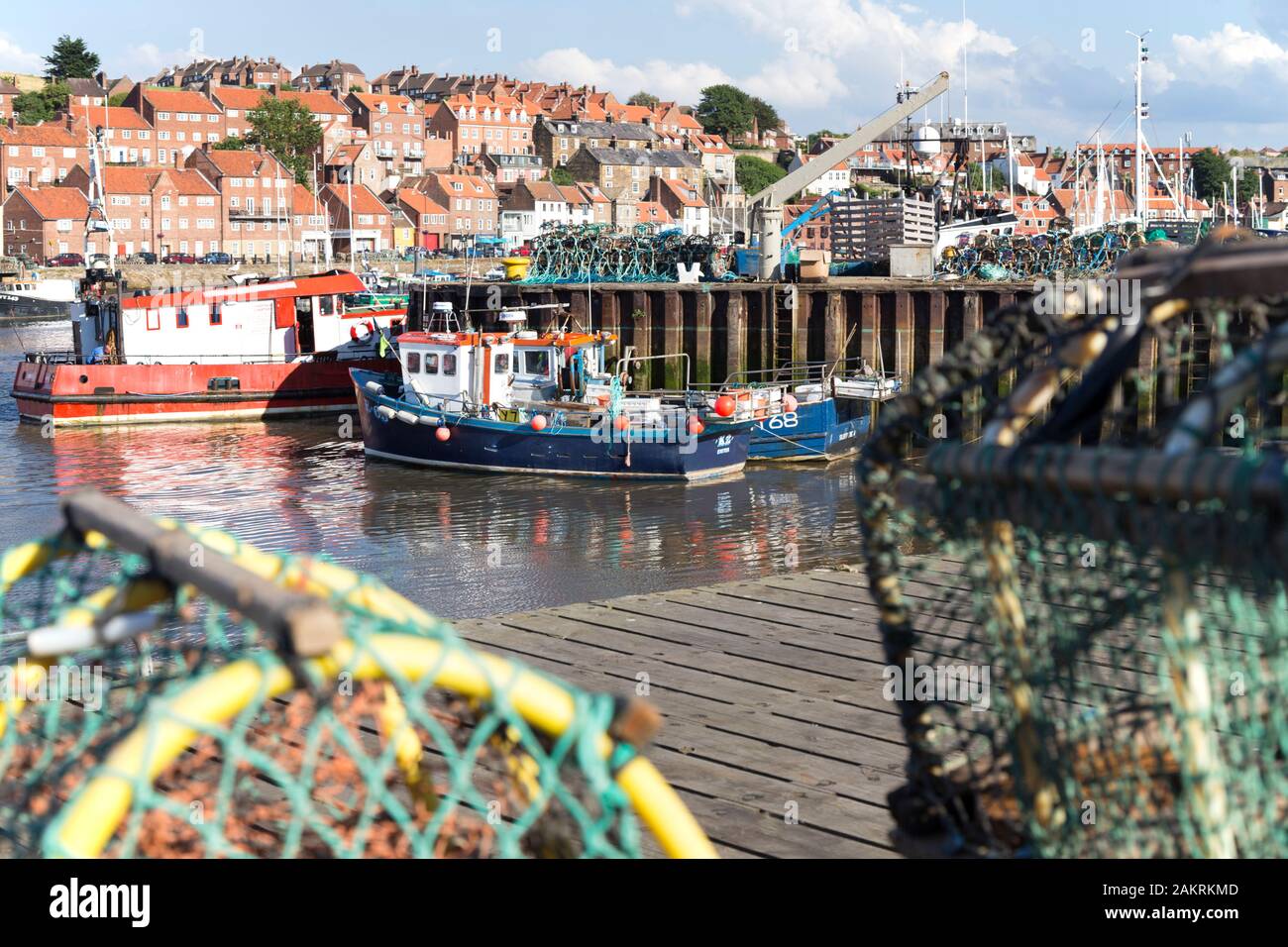 Whitby fishing boats hi-res stock photography and images - Alamy