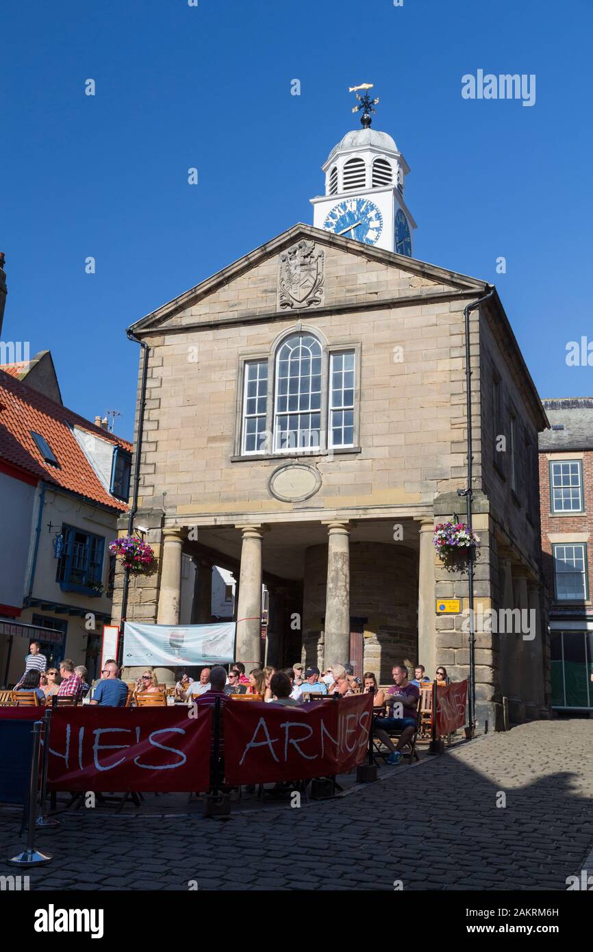 Whitby market square hi-res stock photography and images - Alamy