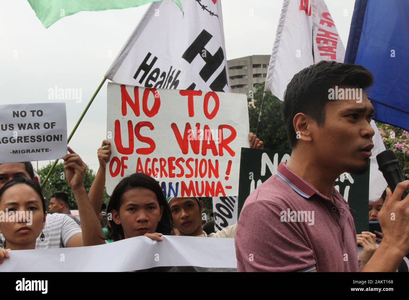 Migrante filipino hi-res stock photography and images - Alamy