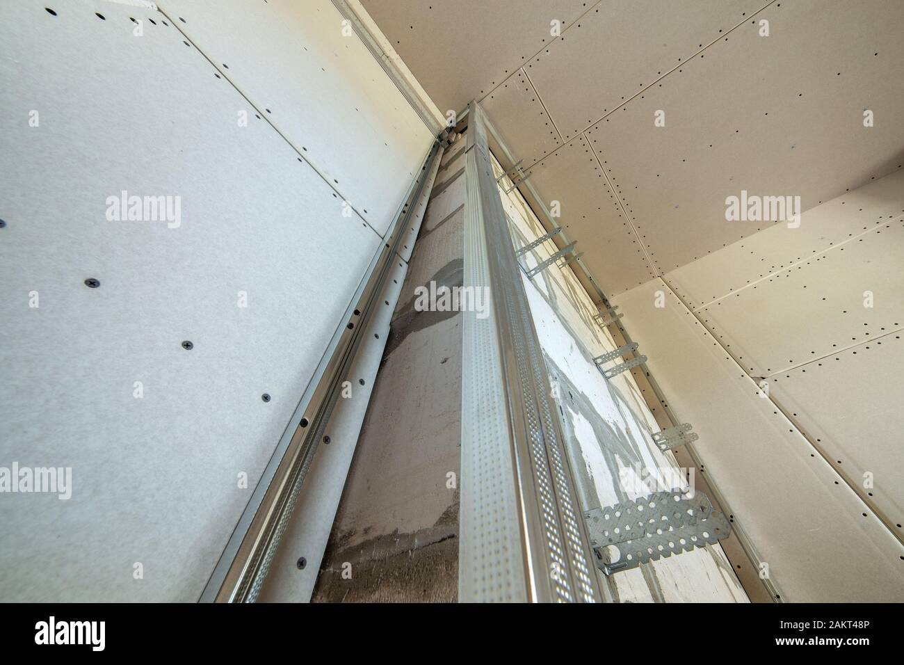 Drywall partition hi-res stock photography and images - Alamy