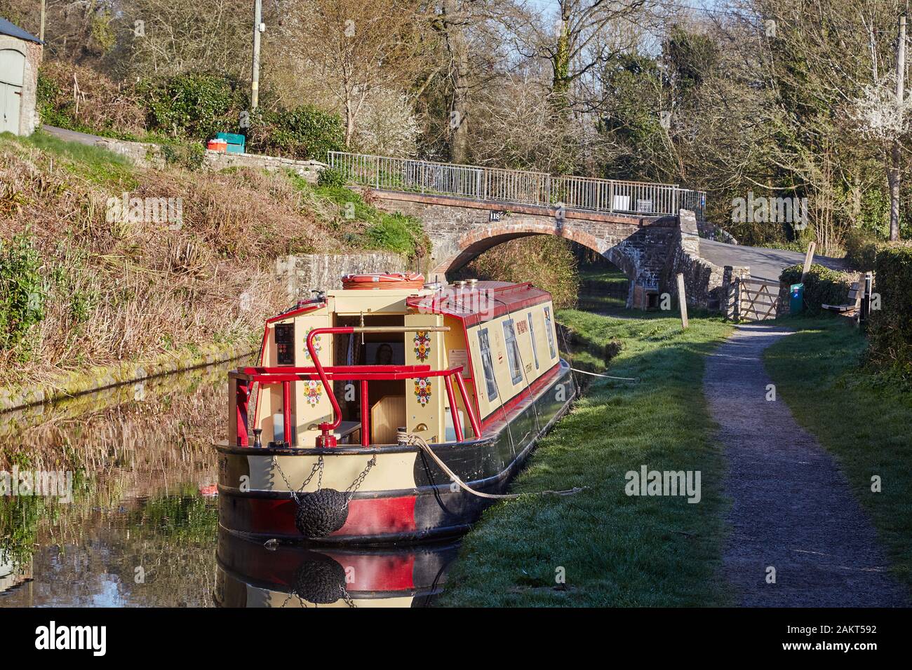 A narrowboat moored on the Brecon and monmouthshire canal near bridge ...