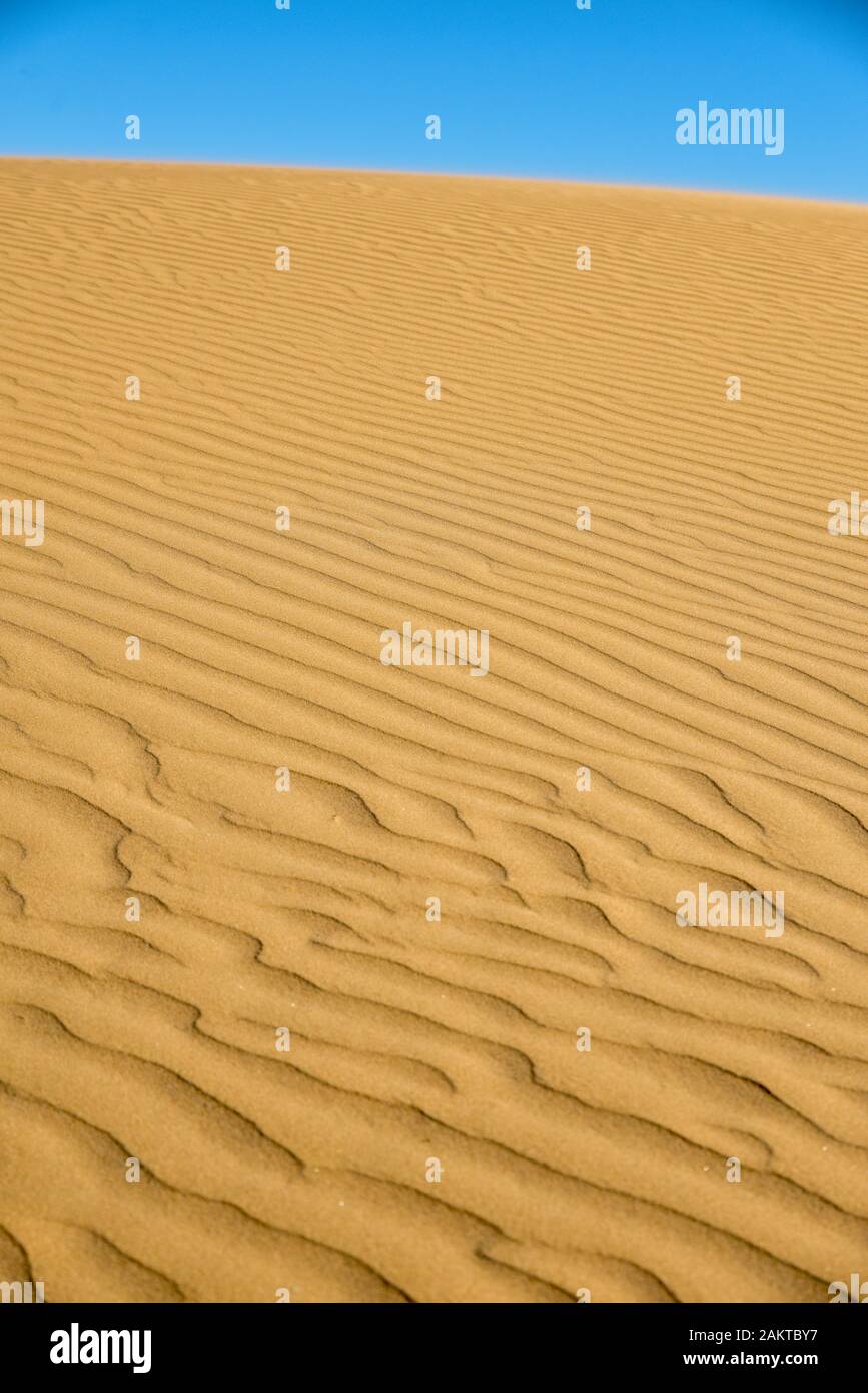 sand Sahara desert in Morocco near Mhamid Stock Photo - Alamy