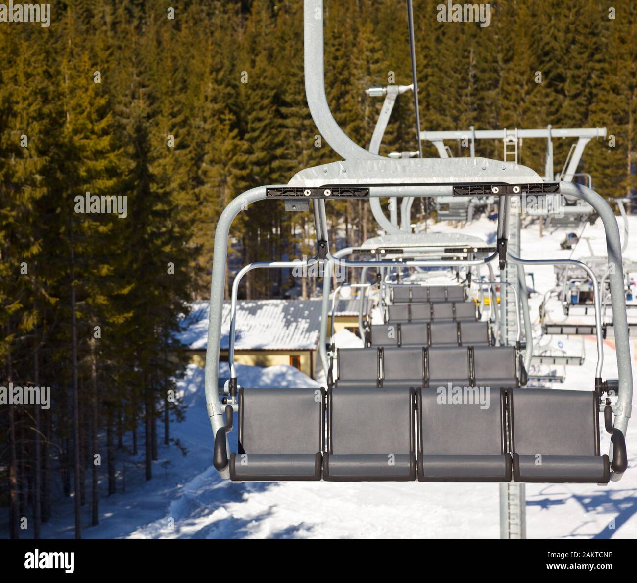 Chair lift at ski resort Stock Photo - Alamy