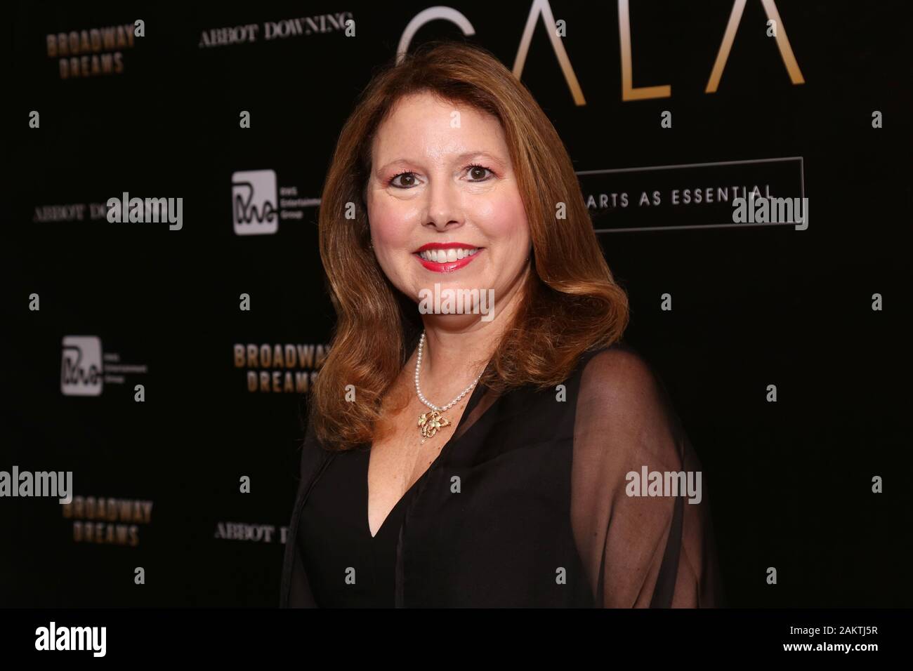 Elizabeth faulkner hi-res stock photography and images - Alamy