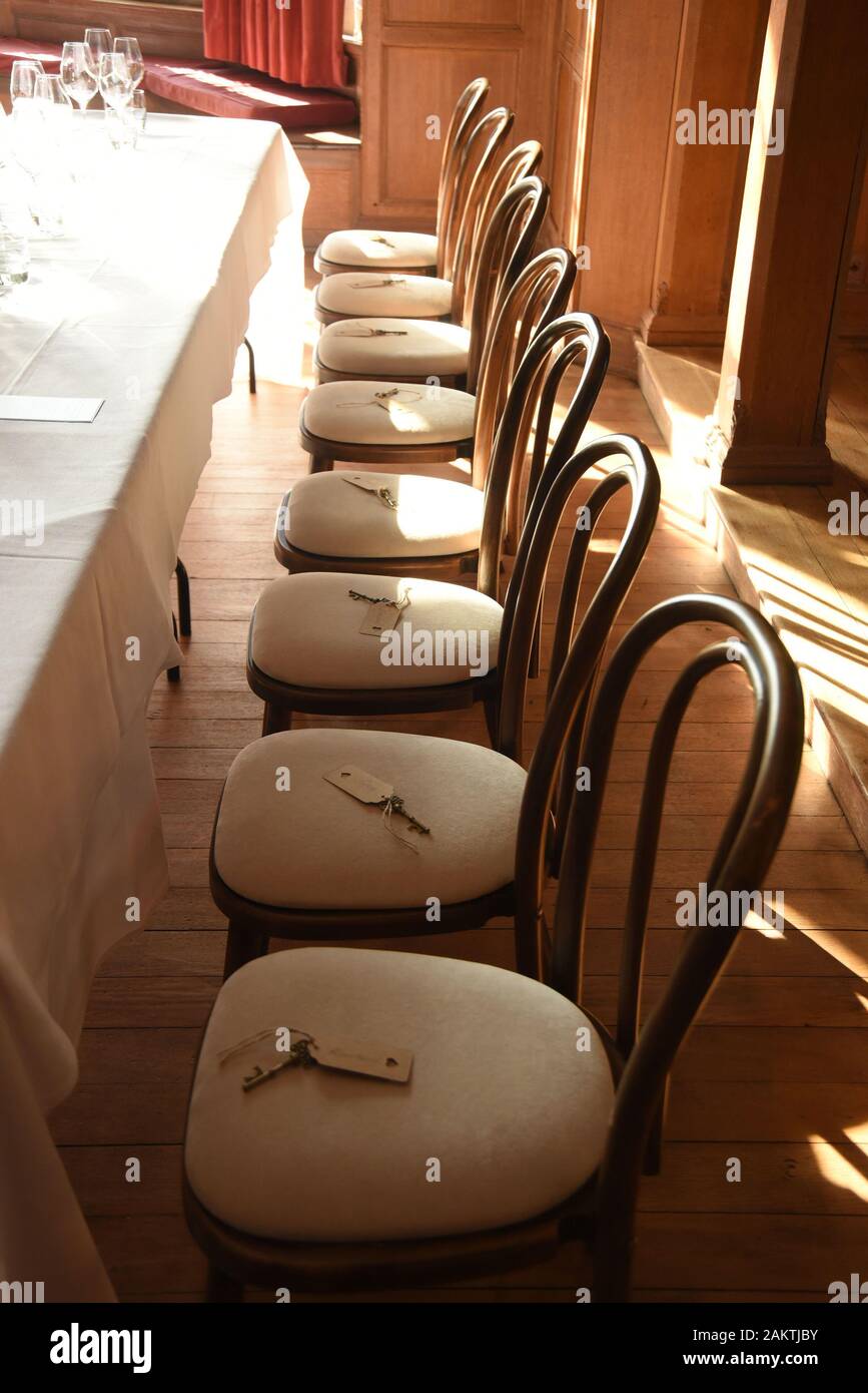 Seating row of seats hi-res stock photography and images - Alamy