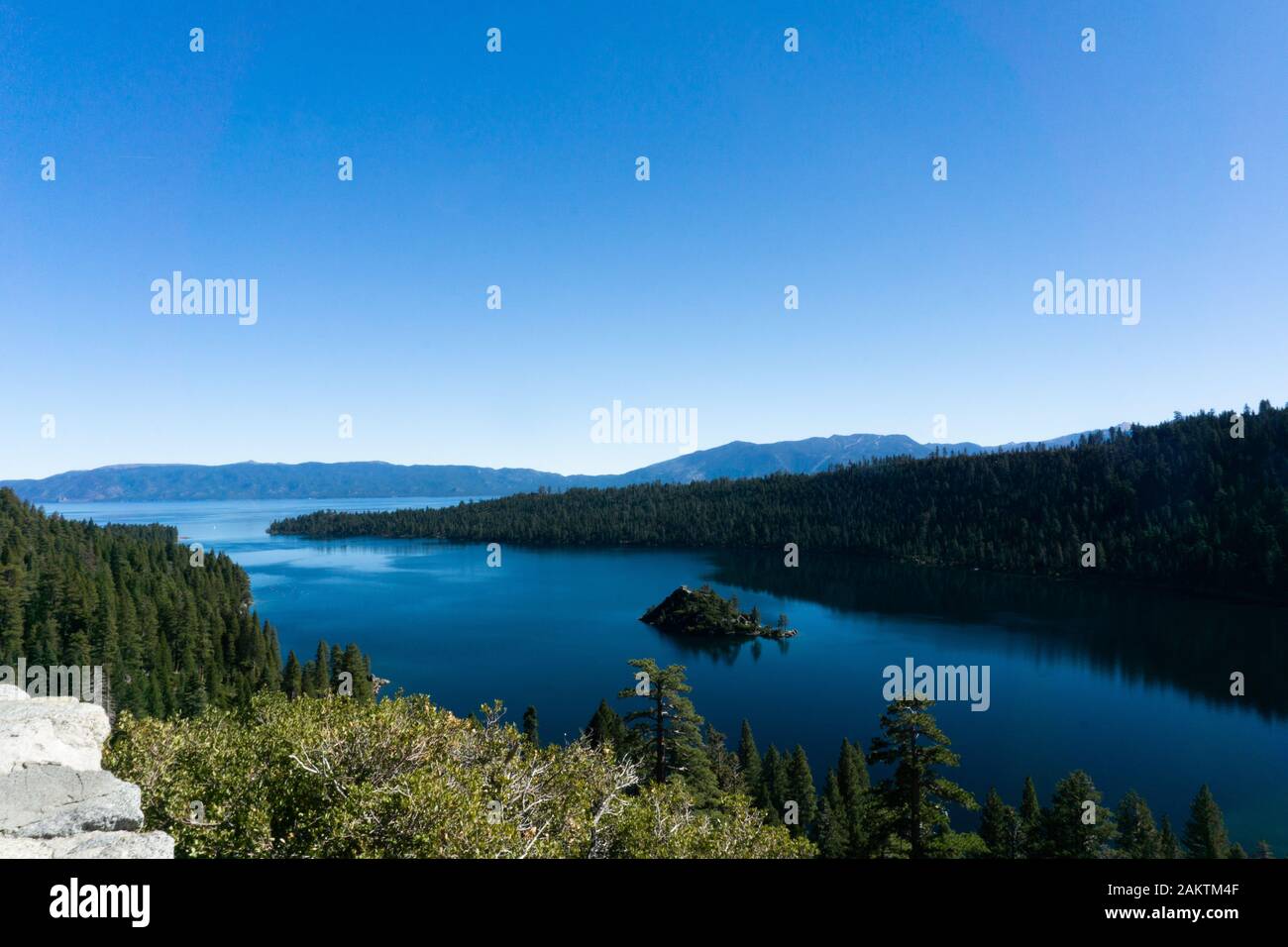 Visitors to Emerald Bay State Park, lake tahoe enjoy hiking the ...