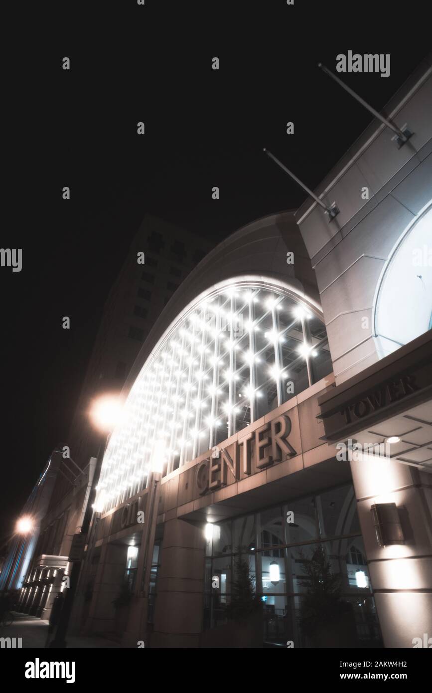 Cleveland ohio tower city center hi-res stock photography and images ...