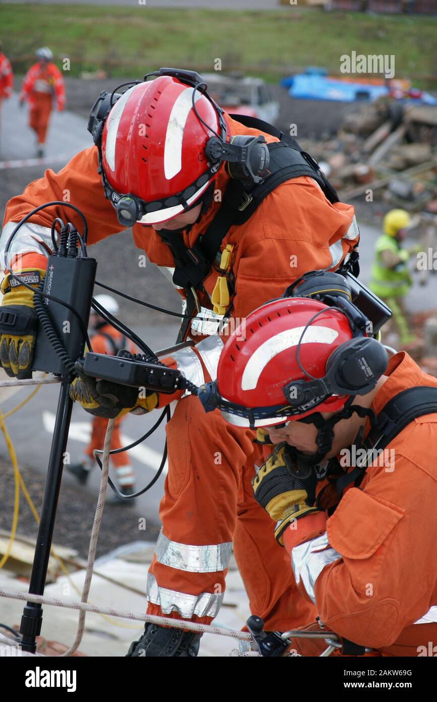 Urban fire disaster hi-res stock photography and images - Alamy