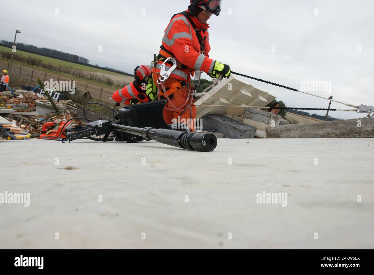 urban search and rescue team at disaster zone Stock Photo - Alamy