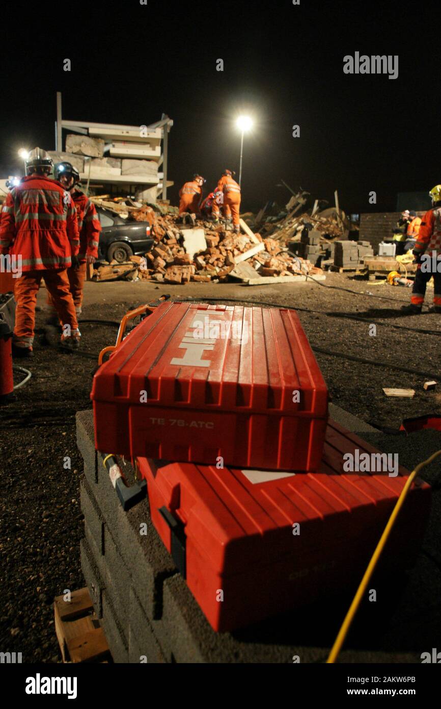 Urban fire disaster hi-res stock photography and images - Alamy