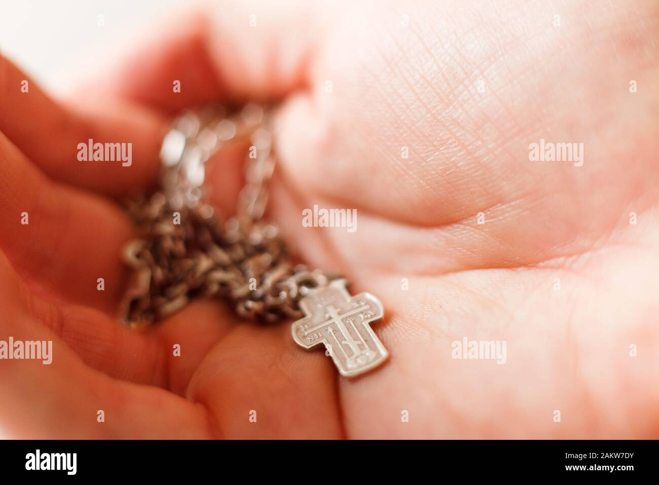 Bible cross giving worship hi-res stock photography and images - Alamy