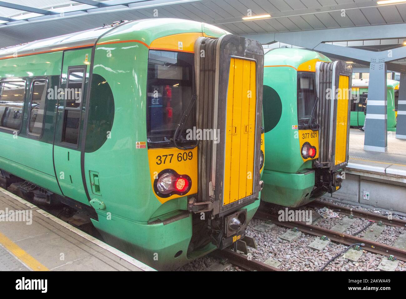 Southern class 377 hi-res stock photography and images - Alamy Southern class 377 hi-res stock photography and images - Alamy