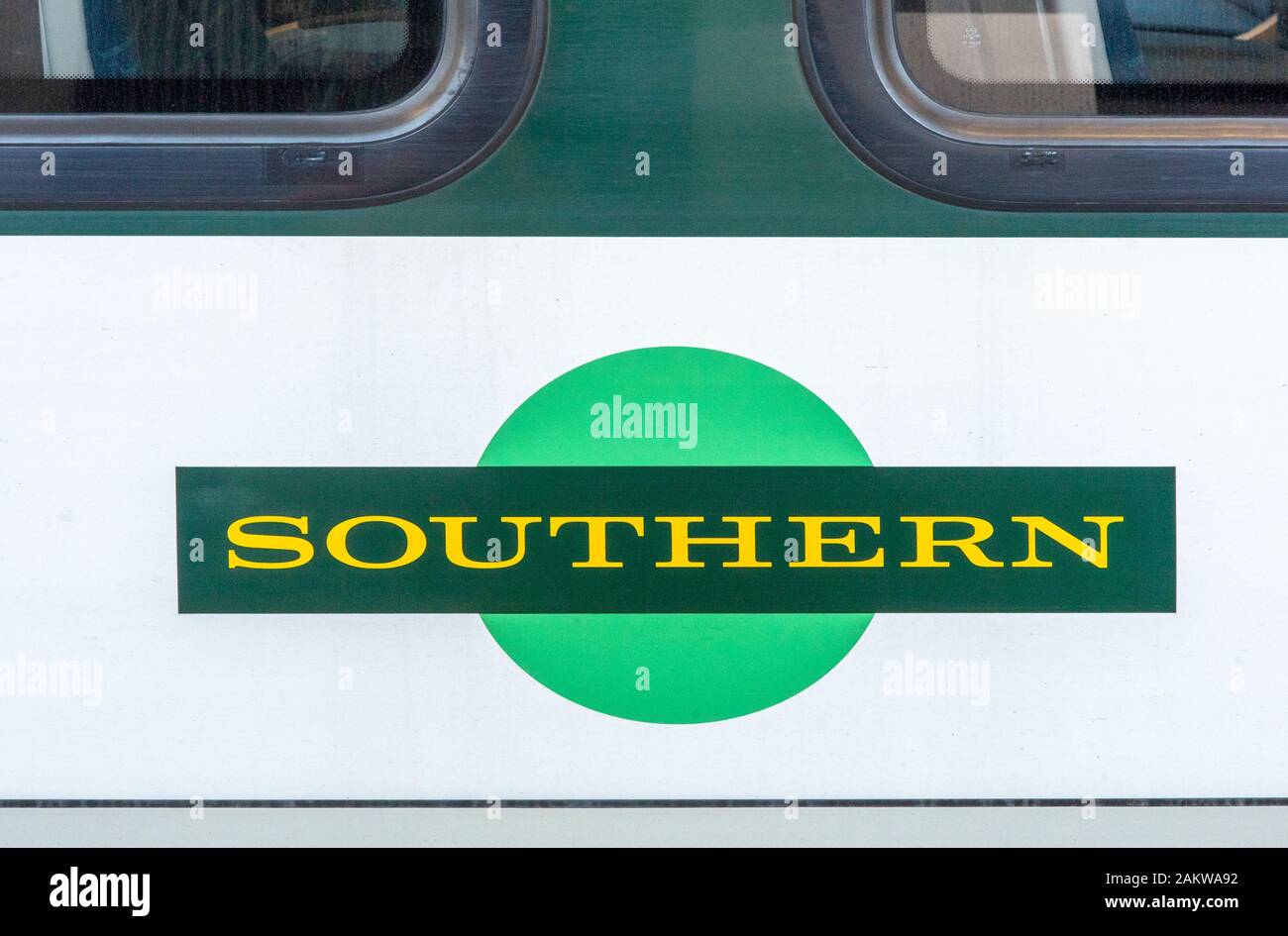 Southern railway logo hi-res stock photography and images - Alamy